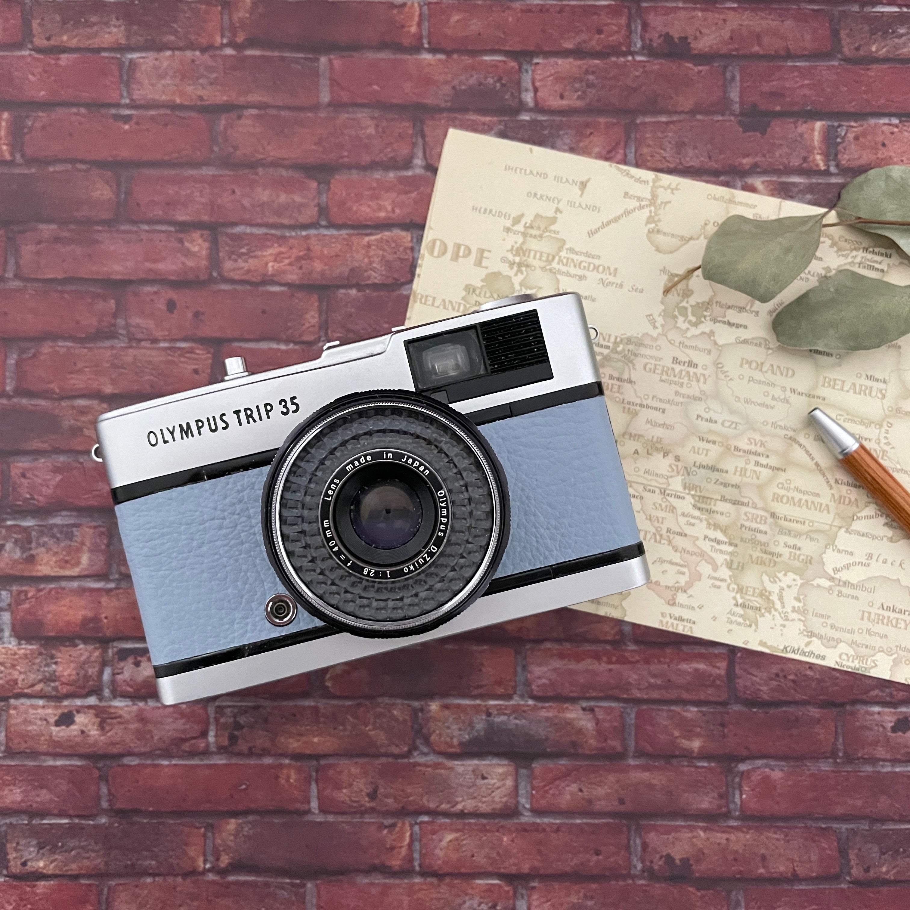 Olympus Trip 35 Vintage 35mm Film Camera | Light Steel Blue – Contrail Camera